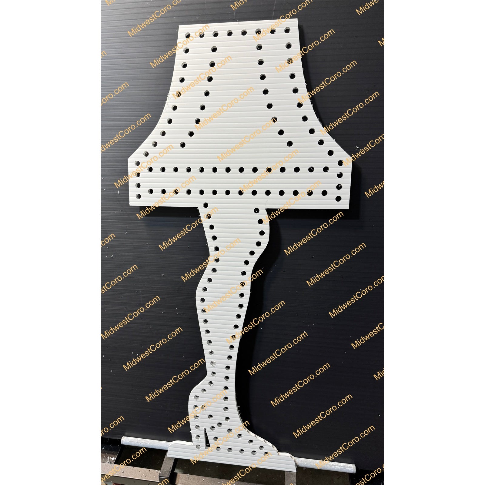 Leg Lamp – Midwest Coro